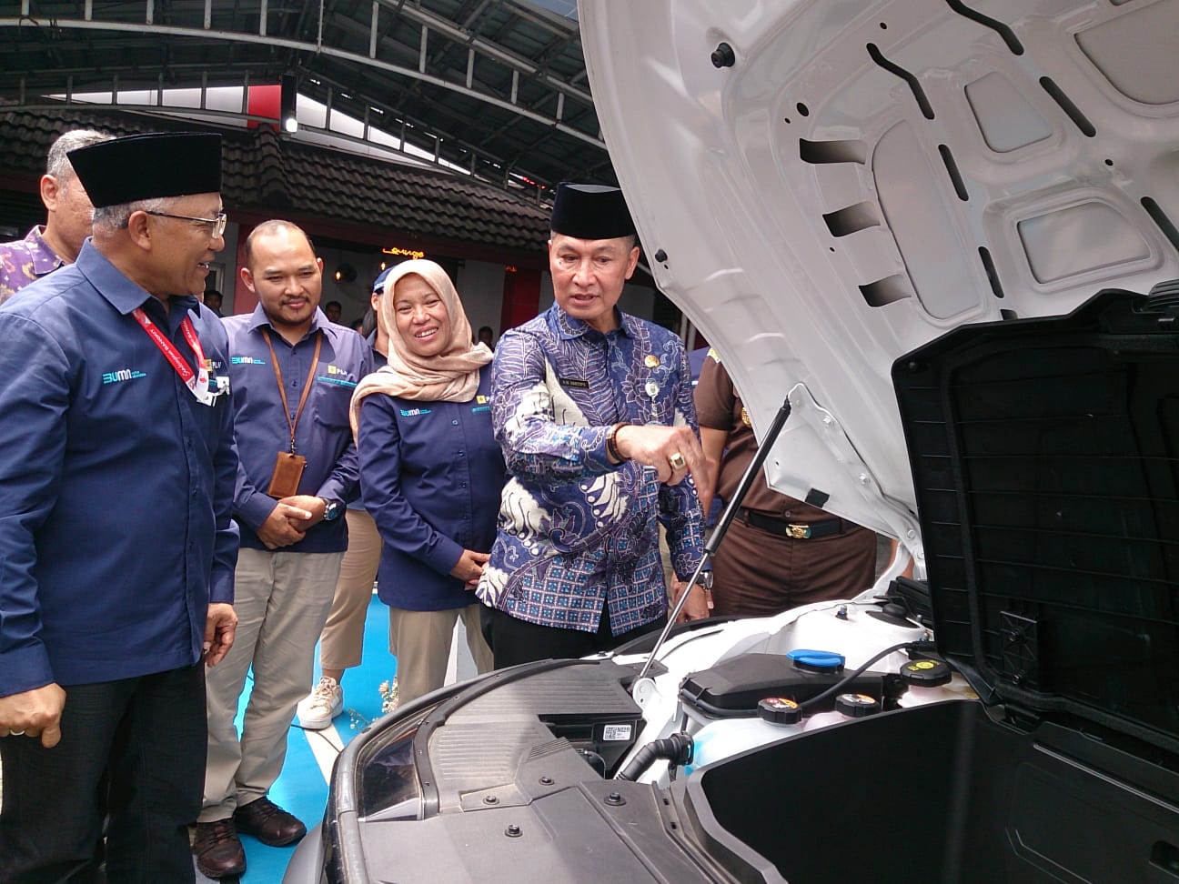 Stasiun Pengisian Kendaraan Listrik Umum Pertama di PLN Kabupaten Kudus ...